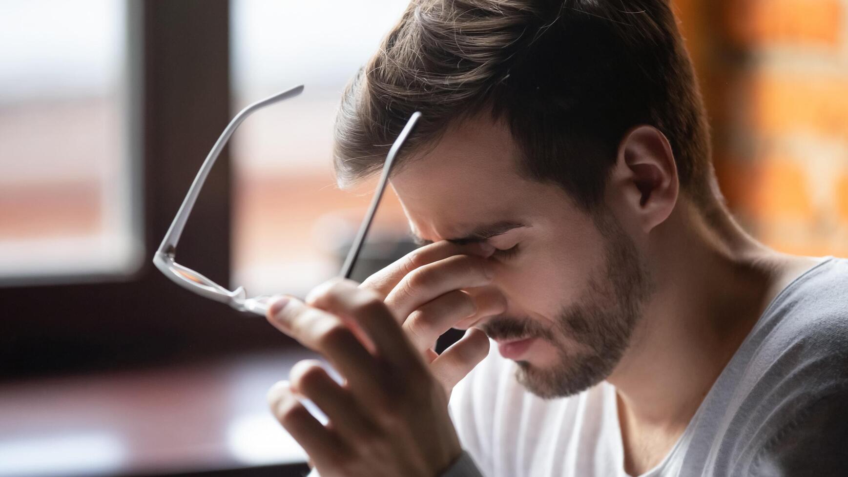 Vision Problems: Common Types & Symptoms | Yesglasses