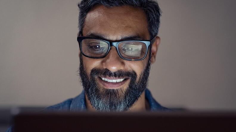 Computer Glasses: A Complete Guide | Yesglasses