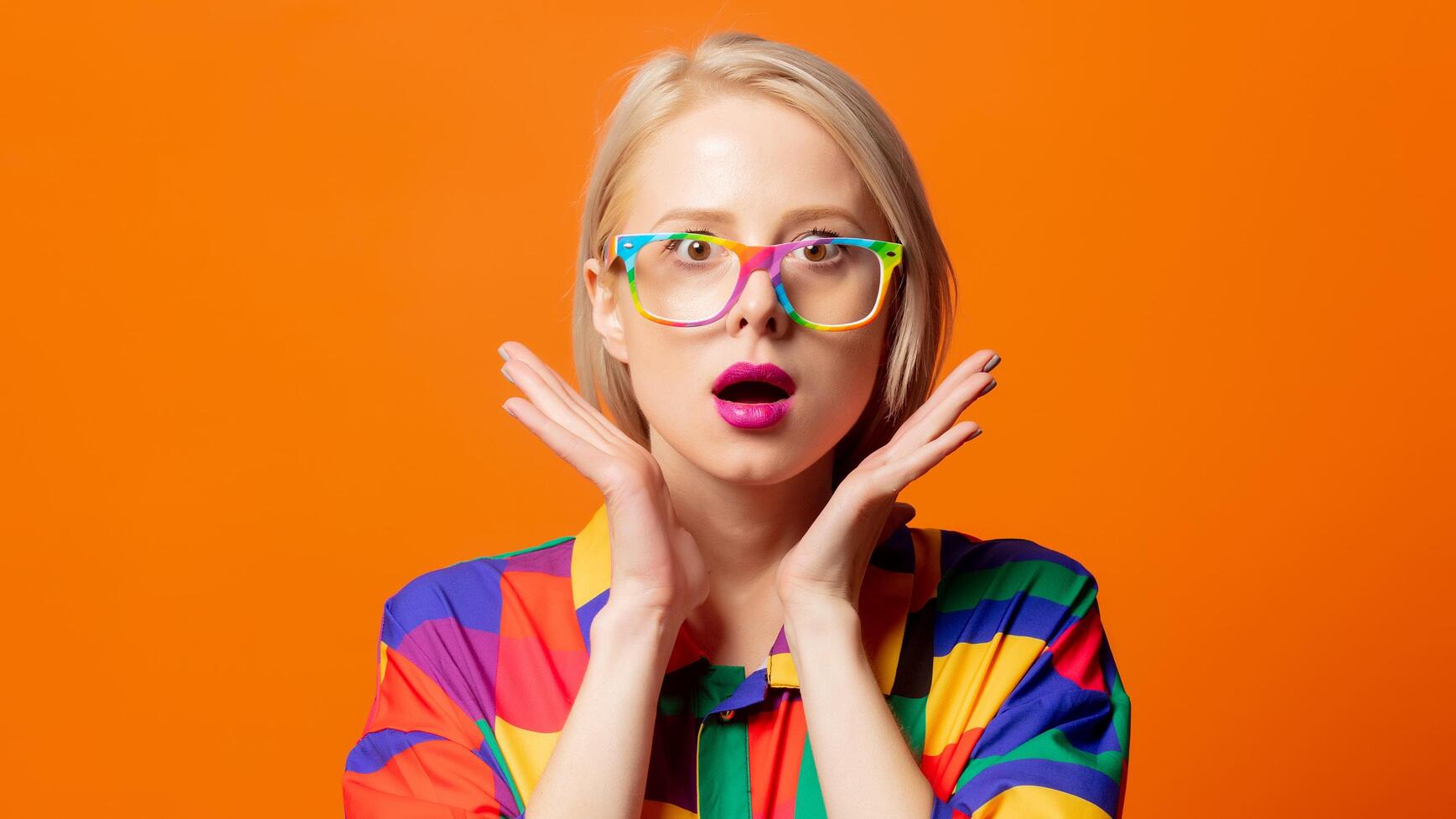 What Color Glasses Should I Get? | Yesglasses